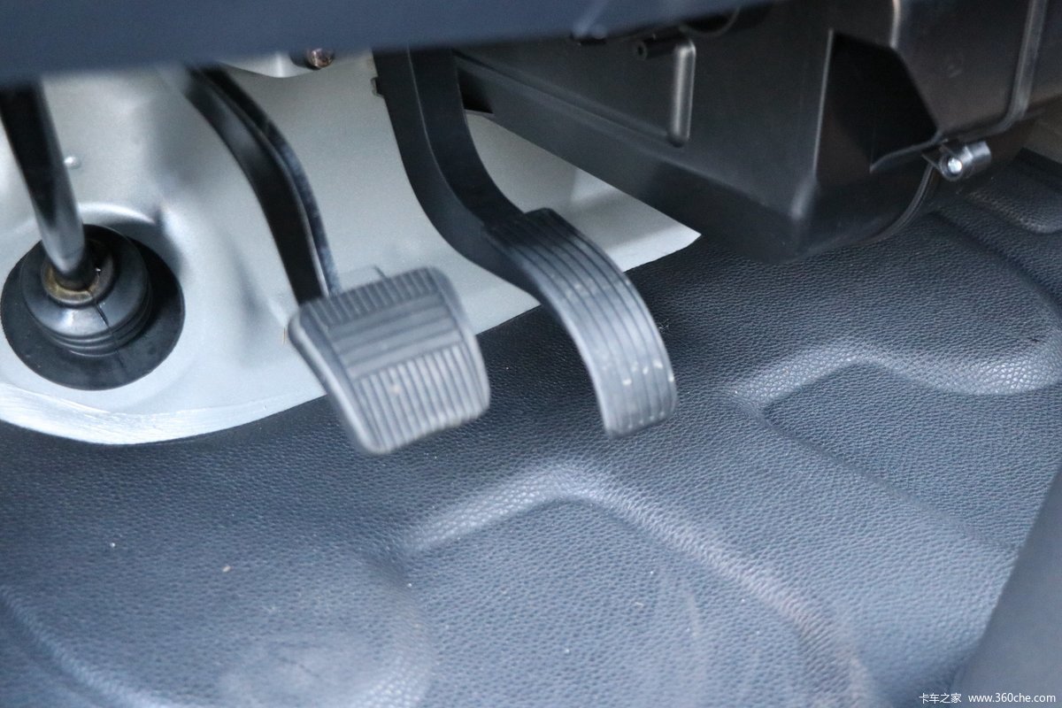 【图】福田 祥菱V1 2.98T 3.2米单排纯电动厢式微卡(BJ5030XXYEV7)38.6kWh_实拍图片_1569086_卡车之家