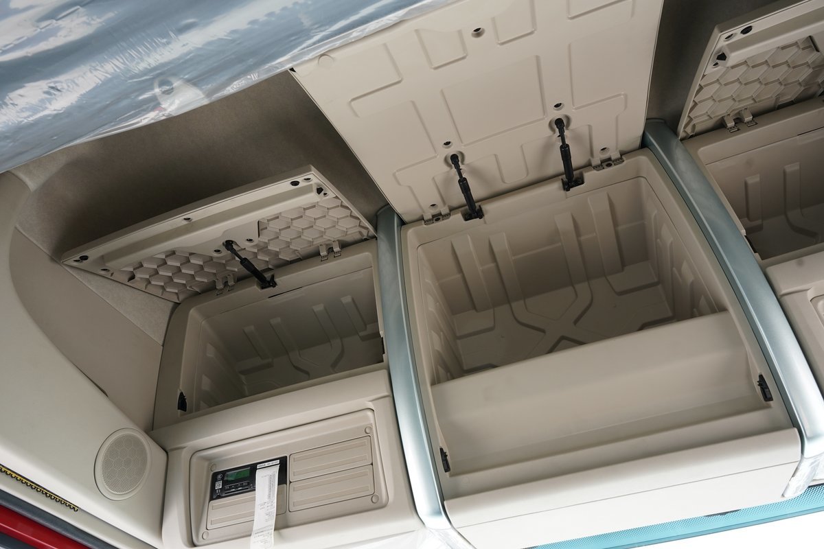 【图】东风柳汽 乘龙H5 460马力 6X4 AMT自动档牵引车(国六)(LZ4250H5DC1)_实拍图片_1594615_卡车之家