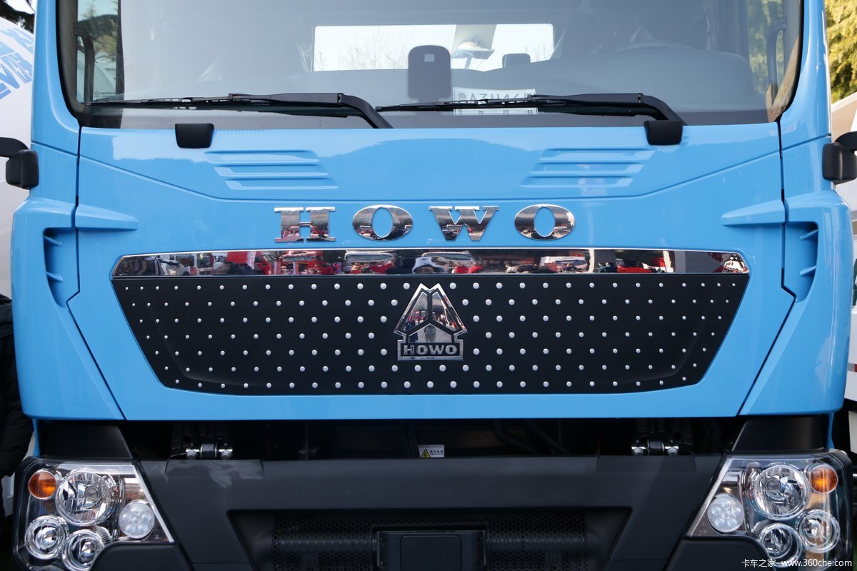 【图】中国重汽 HOWO TX重卡 25T 6X4纯电动牵引车(ZZ4257Y344GZ1BEV35)350.07kWh_实拍图片 ...