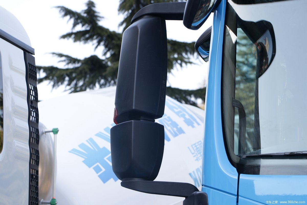 【图】中国重汽 HOWO TX重卡 25T 6X4纯电动牵引车(ZZ4257Y344GZ1BEV35)350.07kWh_实拍图片 ...