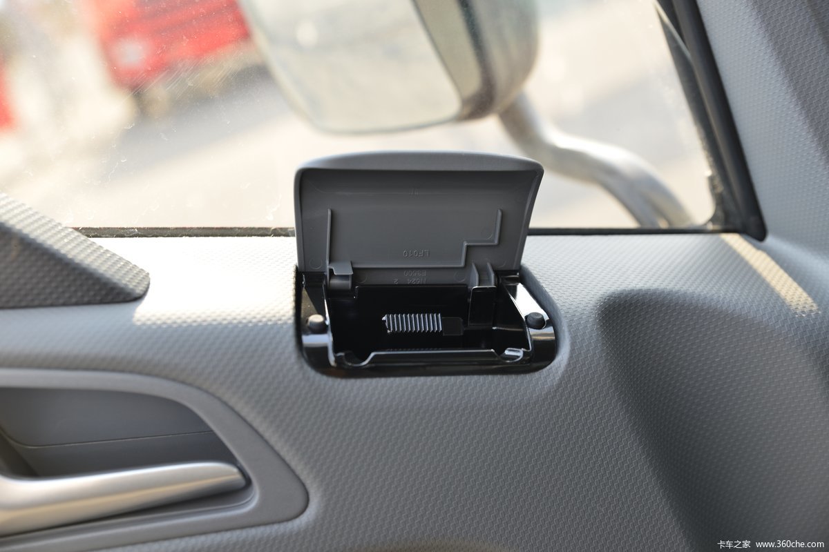 【图】江淮 帅铃S7 160马力 4.12米单排厢式轻卡(国六)(HFC5043XXYP71K5C7S)_实拍图片_1604772_卡车之家