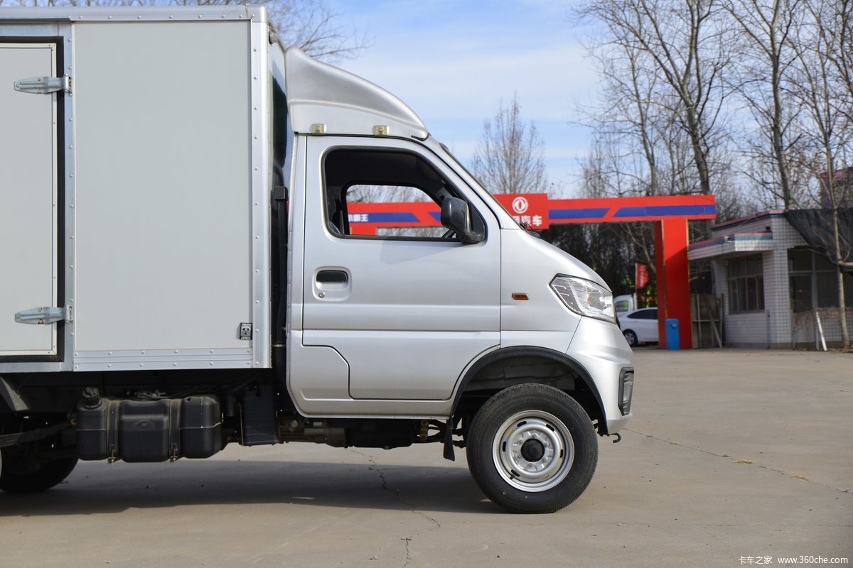 【图】东风 小霸王W08 1.6L 123马力 2.7米单排厢式小卡(国六)(EQ5031XXY60Q4AC)_实拍图片_1605723_卡车之家