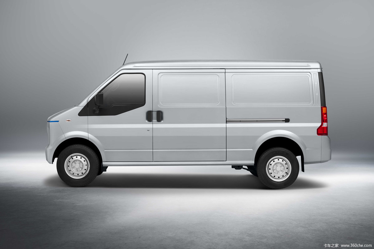 【图】瑞驰 EC35V 2023款 标准版 2.6T 2座 4.518米纯电动封闭货车38.64kWh_实拍图片_1611245_卡车之家