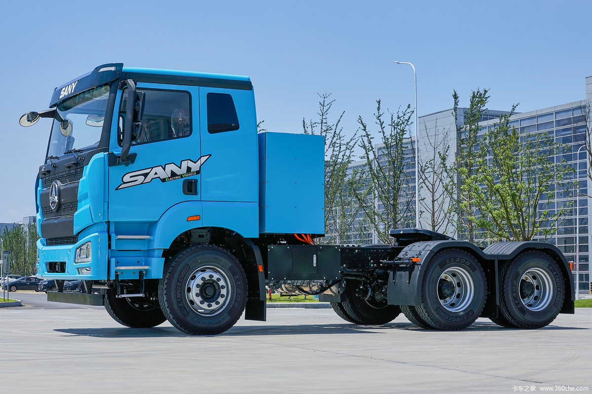 【图】三一重卡 江山平顶 6X4 纯电动牵引车282kWh_实拍图片_1620640_卡车之家