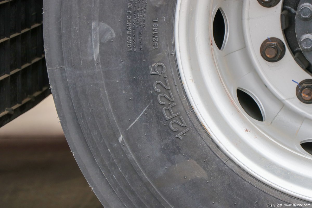 【图】江淮 格尔发K7重卡 舒适版 490马力 6X4 AMT自动挡牵引车(国六)(液缓)(HFC4252P1K7E33KS)_实拍图片 ...