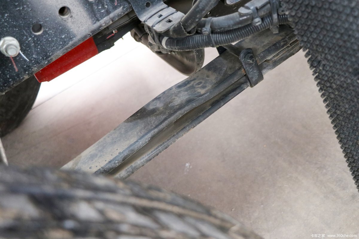 【图】江淮 格尔发K7重卡 舒适版 490马力 6X4 AMT自动挡牵引车(国六)(液缓)(HFC4252P1K7E33KS)_实拍图片 ...