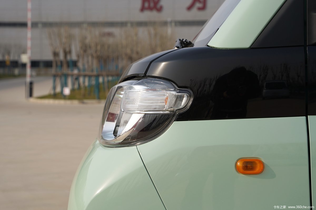 【图】雷驰 仁T10 1.6T 1.76米单排电动厢式微卡(HLD5020XXY1BEV)15.12kWh_实拍图片_1623719_卡车之家