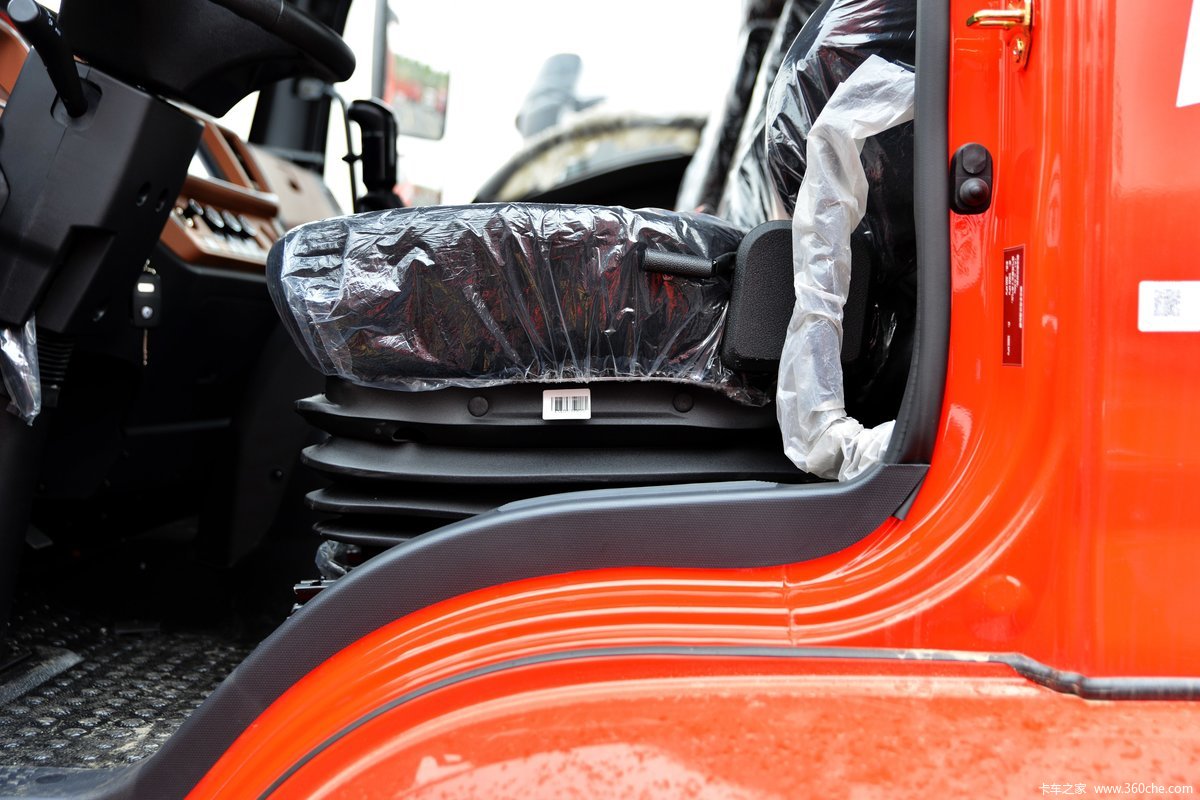 【图】东风新疆 拓行D1L 200马力 4X2 4米自卸车(法士特10档)(DFV3181GP6D)_实拍图片_1629949_卡车之家