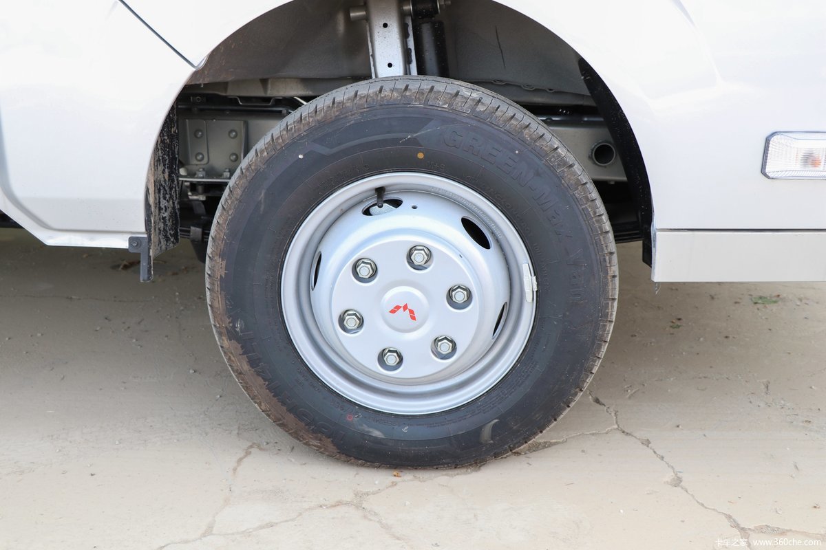 【图】五菱 龙卡 舒适型 2.0L 136马力 汽油 3.8米单排栏板微卡(国六)(LZW1031GHU)_实拍图片_1653064_卡车之家