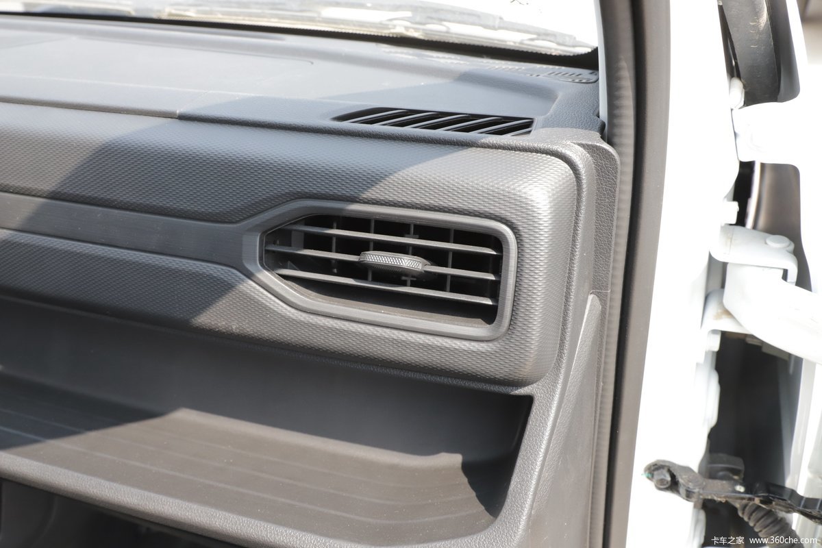 【图】开瑞 江豚 宽心版 2.7T 4.746米纯电动封闭货车40.55kWh_实拍图片_1659281_卡车之家