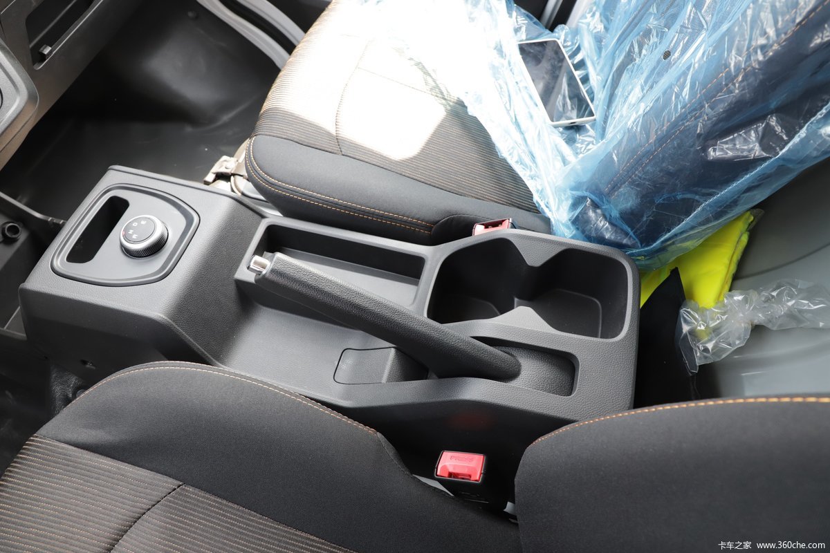 【图】开瑞 江豚 宽心版 2.7T 4.746米纯电动封闭货车40.55kWh_实拍图片_1659290_卡车之家