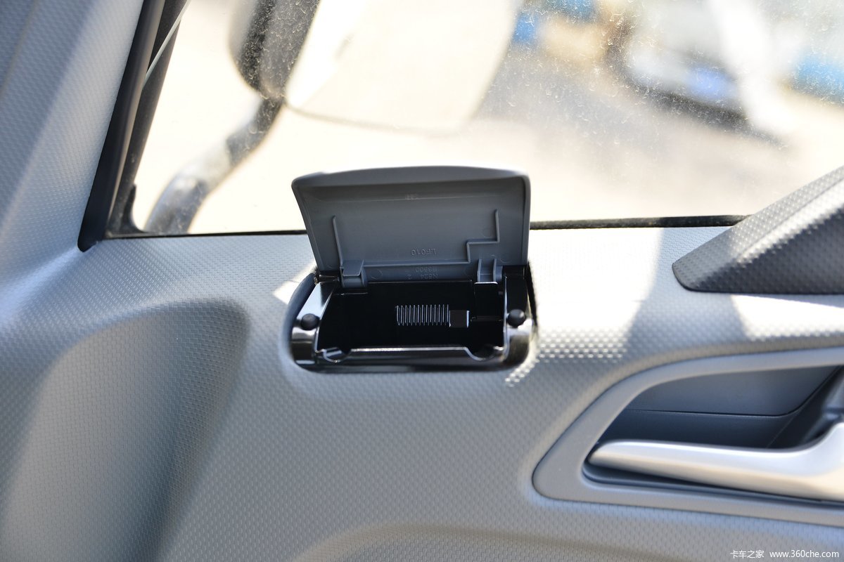 【图】江淮 帅铃S7 160马力 4.18米单排栏板轻卡(国六)(HFC1048P71K3C7S)_实拍图片_1659506_卡车之家