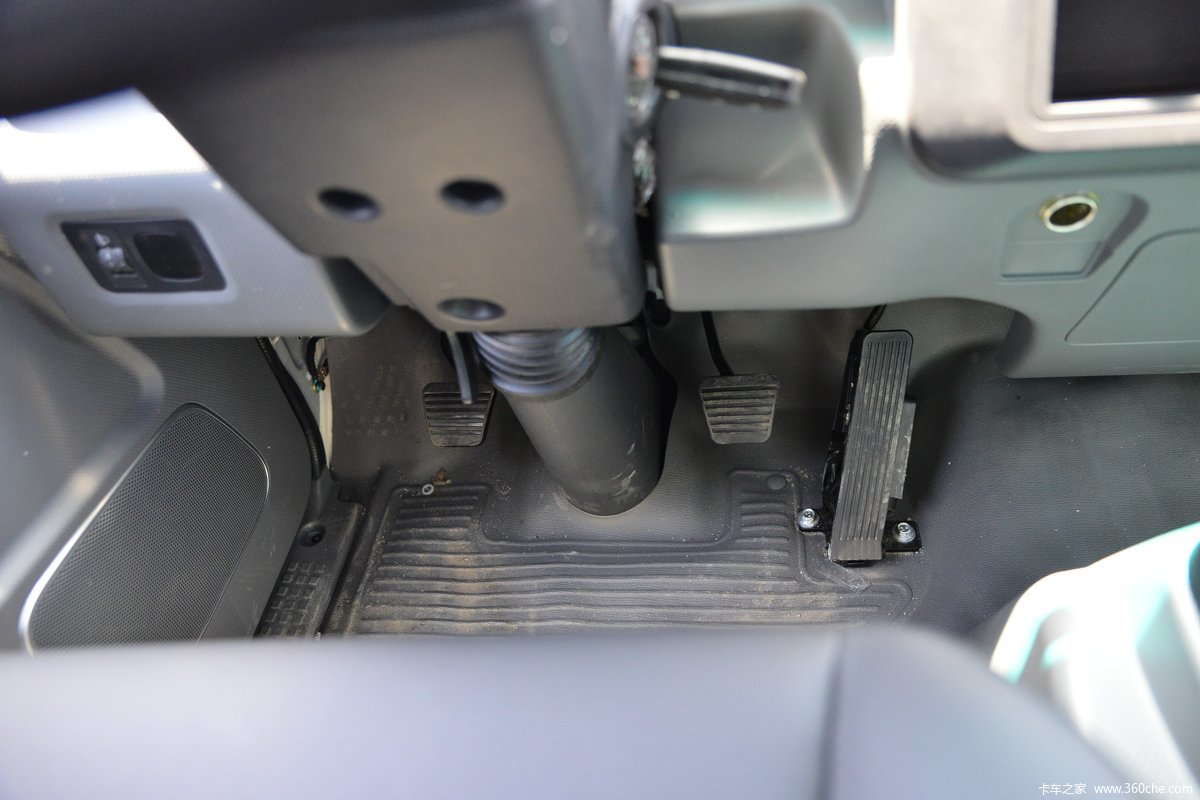 【图】江淮 帅铃S7 160马力 4.18米单排栏板轻卡(国六)(HFC1048P71K3C7S)_实拍图片_1659554_卡车之家