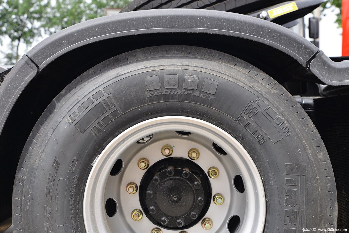 【图】青岛解放 JH6重卡 610马力 6X4 AMT自动档牵引车(CA4258P25K15T1E6A80)_实拍图片_1662905_卡车之家