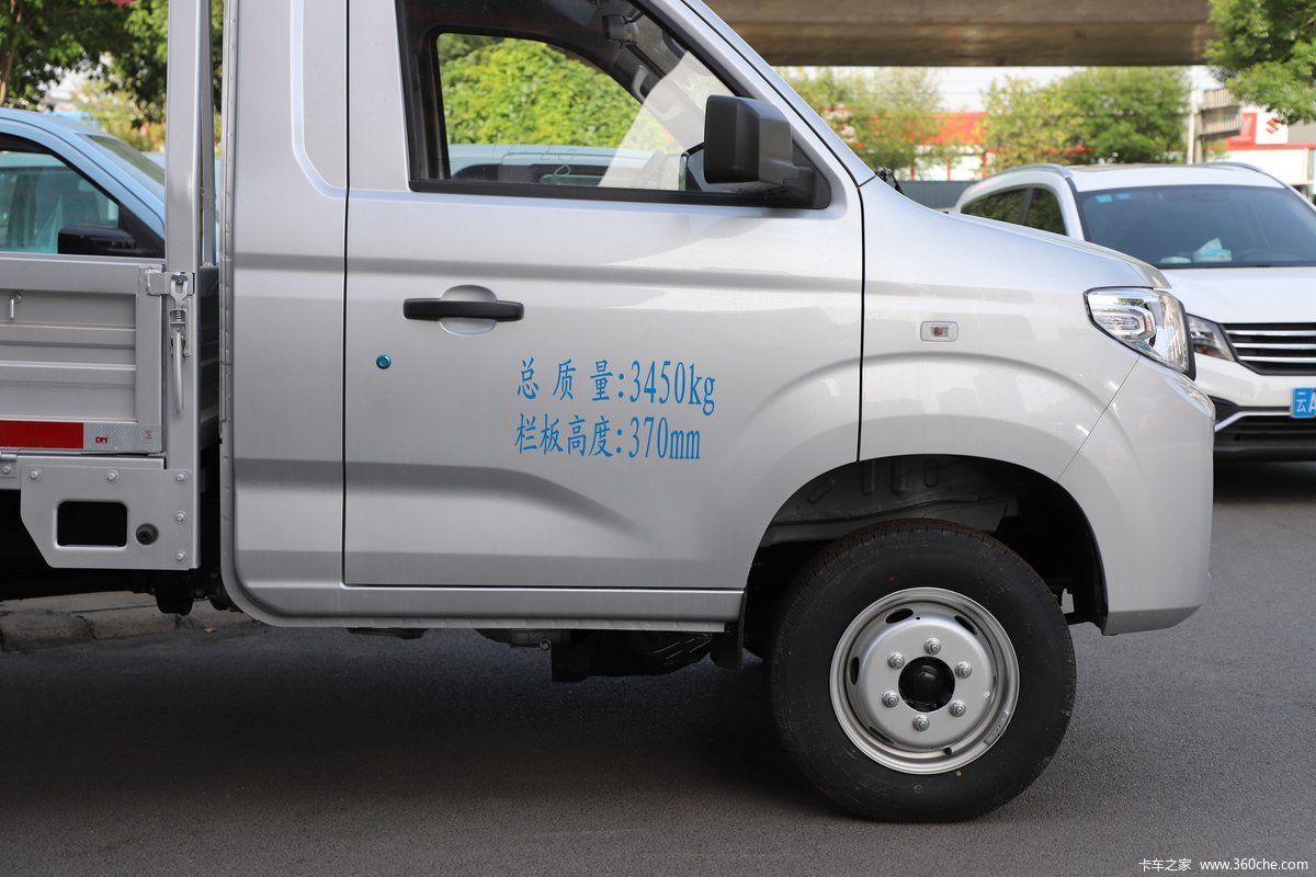 【图】东风小康 D71 LV0 2.0L 142马力 汽油 3.4米单排栏板微卡(国六)(DXK1031TK6HL)_实拍图片_1665851_卡车之家