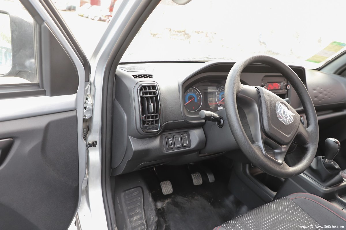 【图】东风小康 D71 LV0 2.0L 142马力 汽油 3.4米单排栏板微卡(国六)(DXK1031TK6HL)_实拍图片_1665872_卡车之家