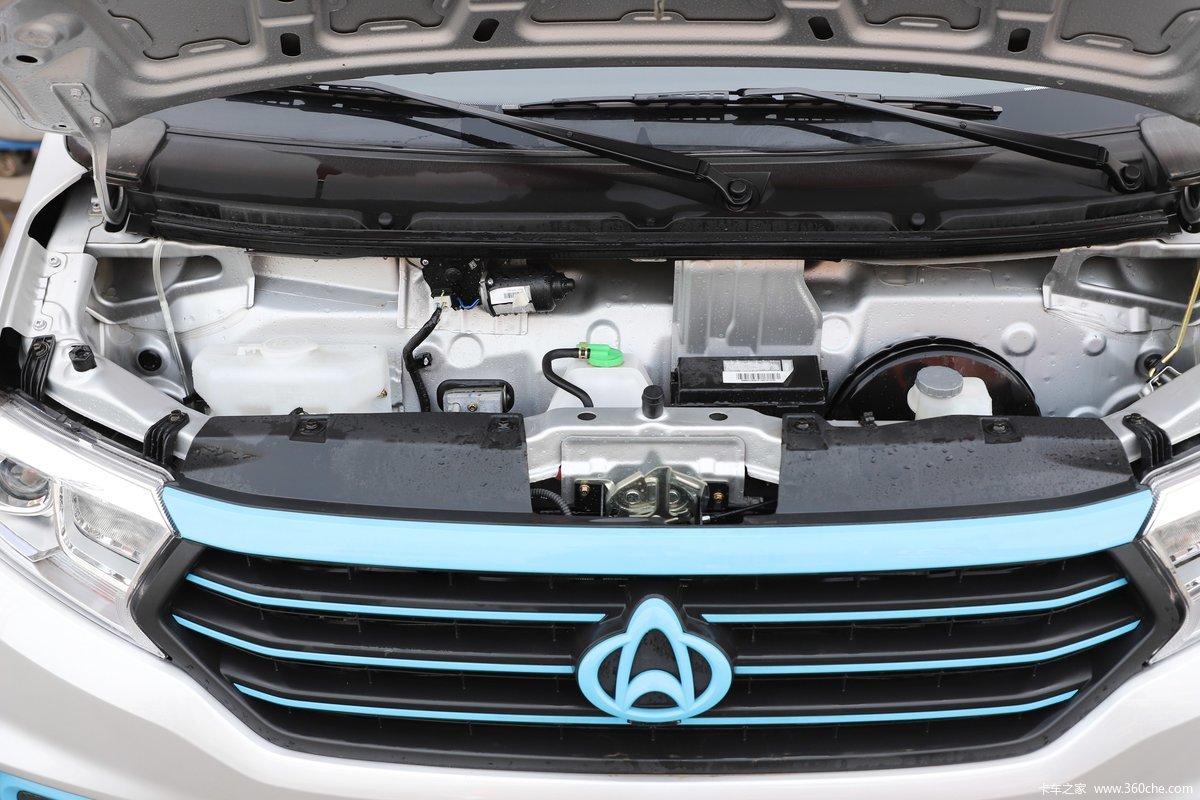 【图】长安跨越 跨越星V7 2.9T 2座 纯电动厢式运输车41.86kWh_实拍图片_1667777_卡车之家