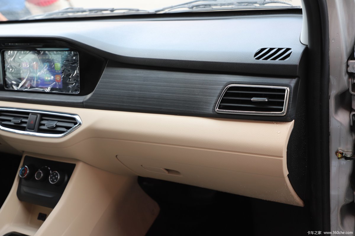 【图】长安跨越 跨越星V7 2.9T 2座 纯电动厢式运输车41.86kWh_实拍图片_1667824_卡车之家