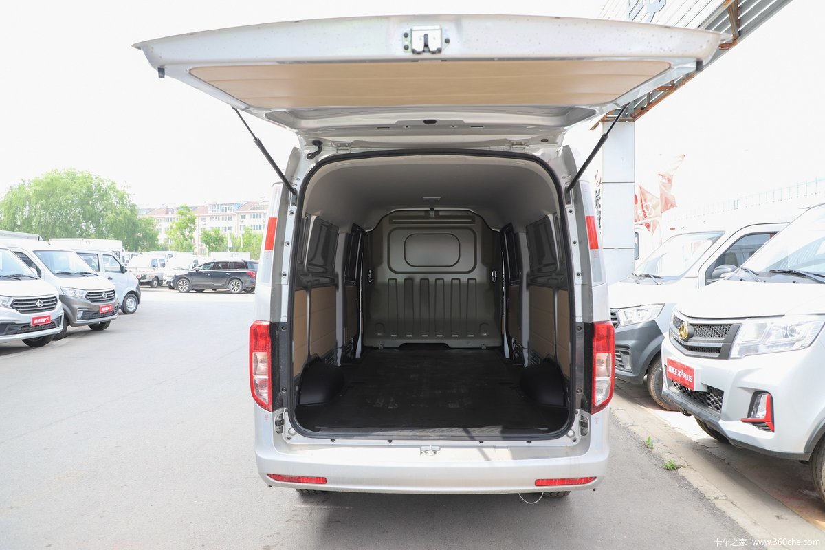 【图】长安跨越 跨越星V7 2.9T 2座 纯电动厢式运输车41.86kWh_实拍图片_1602430_卡车之家