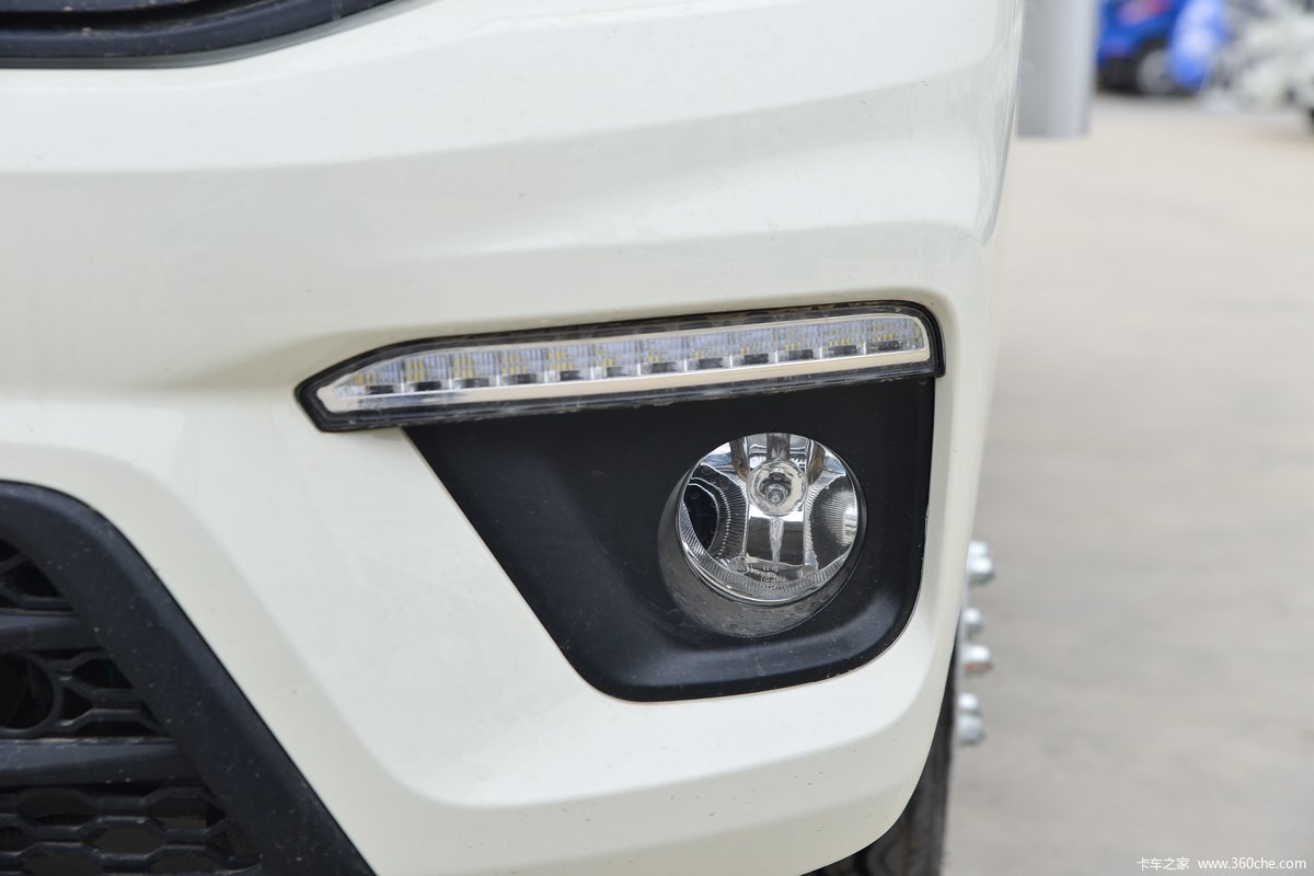 【图】福田 祥菱M2 舒适型 2.0L 144马力 汽油 4米单排厢式微卡(国六)(BJ5032XXY5JV6-12)_实拍图片 ...