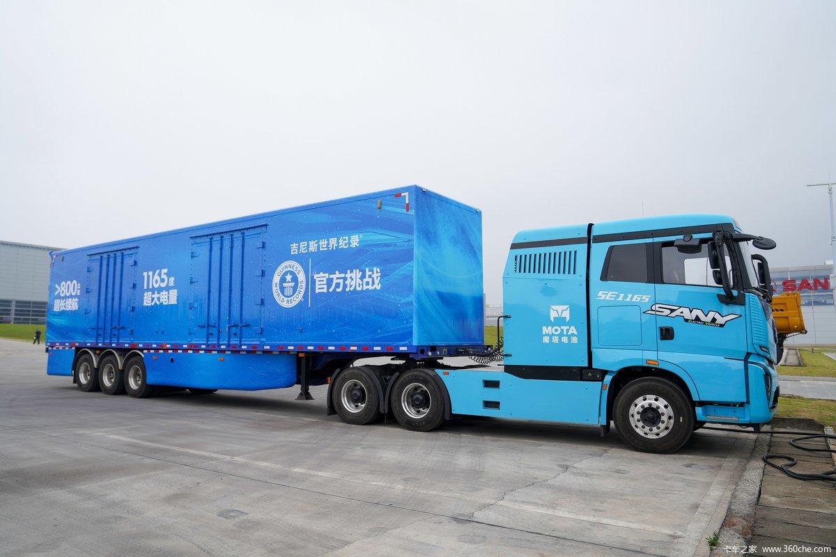 【图】三一重卡 6X4 魔塔1165 纯电动牵引车1165kWh_实拍图片_1711175_卡车之家