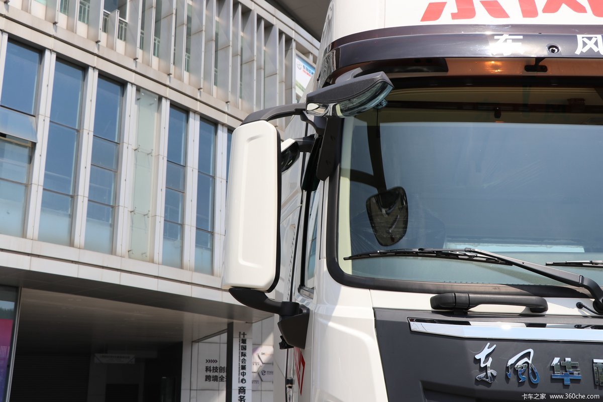 【图】东风华神 HV7重卡 530马力 6X4 AMT自动挡牵引车(国六)(DFD4259GL6D1)_实拍图片_1677428_卡车之家