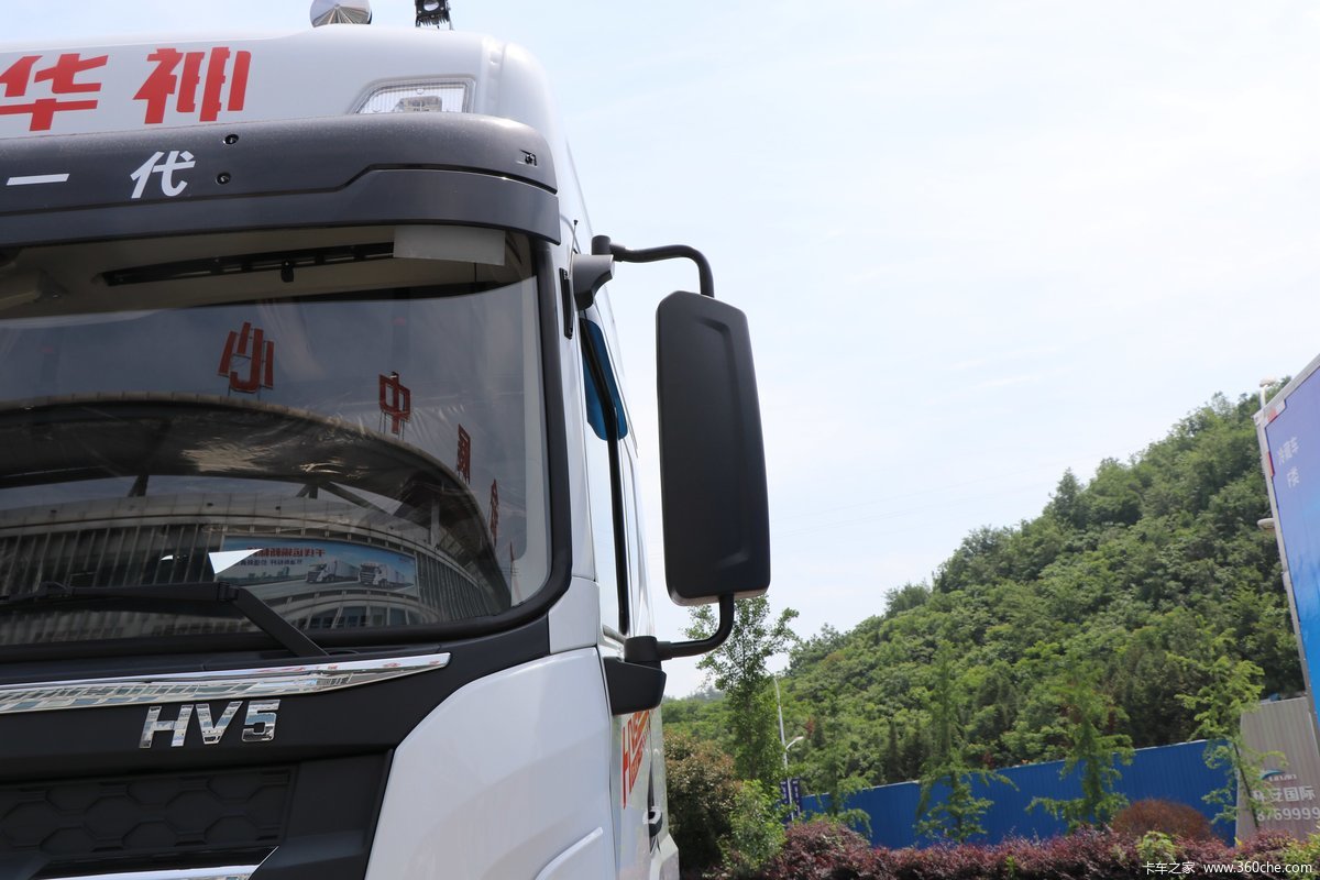 【图】东风华神 HV5 18T 6.9米插电式混合动力冷藏车(DFD5186XLCLCHEV)_实拍图片_1677969_卡车之家