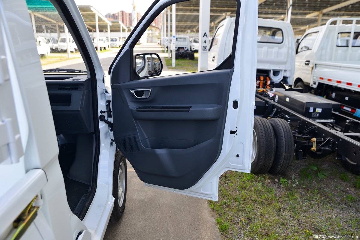 【图】远程 星享F1E 2023款 3.0T 3.2米单排纯电动仓栅式微卡(ZB5030CCYBEVGDD6)41.86kWh_实拍图片 ...