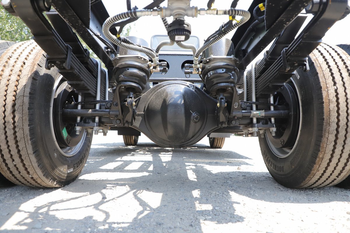 【图】徐工轻卡 汉驰 11.4T 4X2 4米纯电动自卸车(XGA3110BEVEA)_实拍图片_1684439_卡车之家