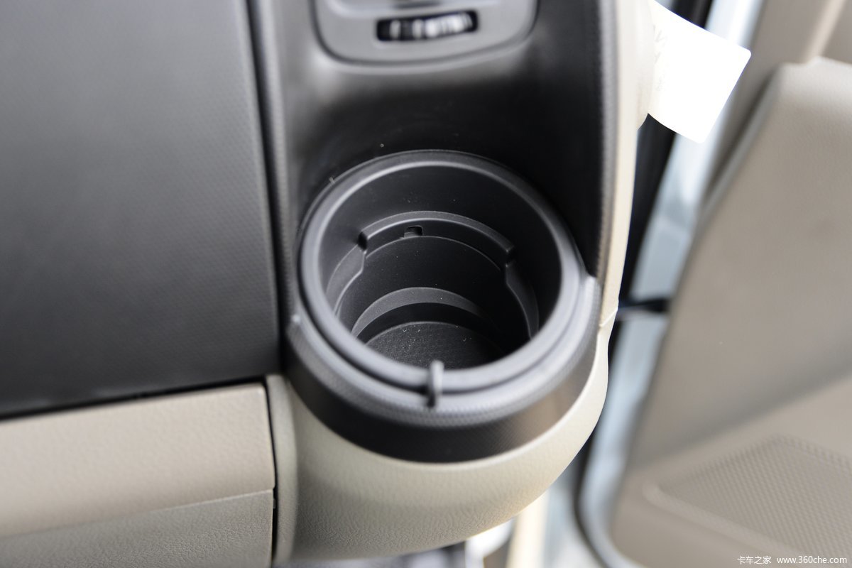 【图】东风 多利卡D6-N 136马力 4.13米单排厢式轻卡(国六)(EQ5048XXY3CDFAC)_实拍图片_1685325_卡车之家