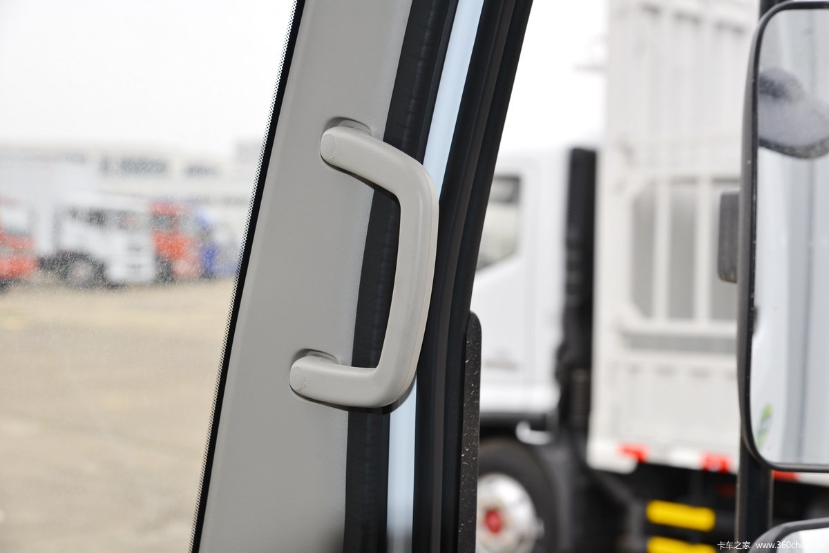 【图】东风 多利卡D6-N 136马力 4.13米单排厢式轻卡(国六)(EQ5048XXY3CDFAC)_实拍图片_1685326_卡车之家