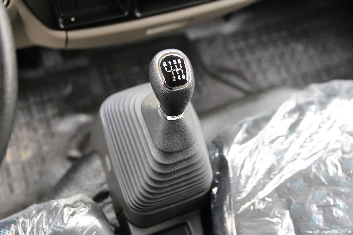 【图】东风 多利卡D6-N 136马力 4.13米单排厢式轻卡(国六)(EQ5048XXY3CDFAC)_实拍图片_1685324_卡车之家