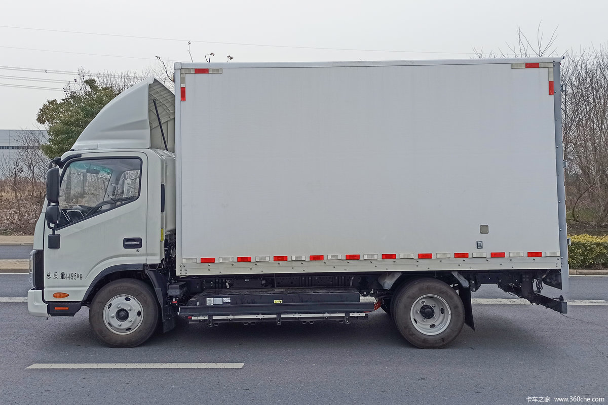 【图】江淮 帅铃ES6 4.5T 4.15米单排纯电动厢式轻卡(HFC5046XXYEV1)100.27kWh_实拍图片_1686773_卡车之家