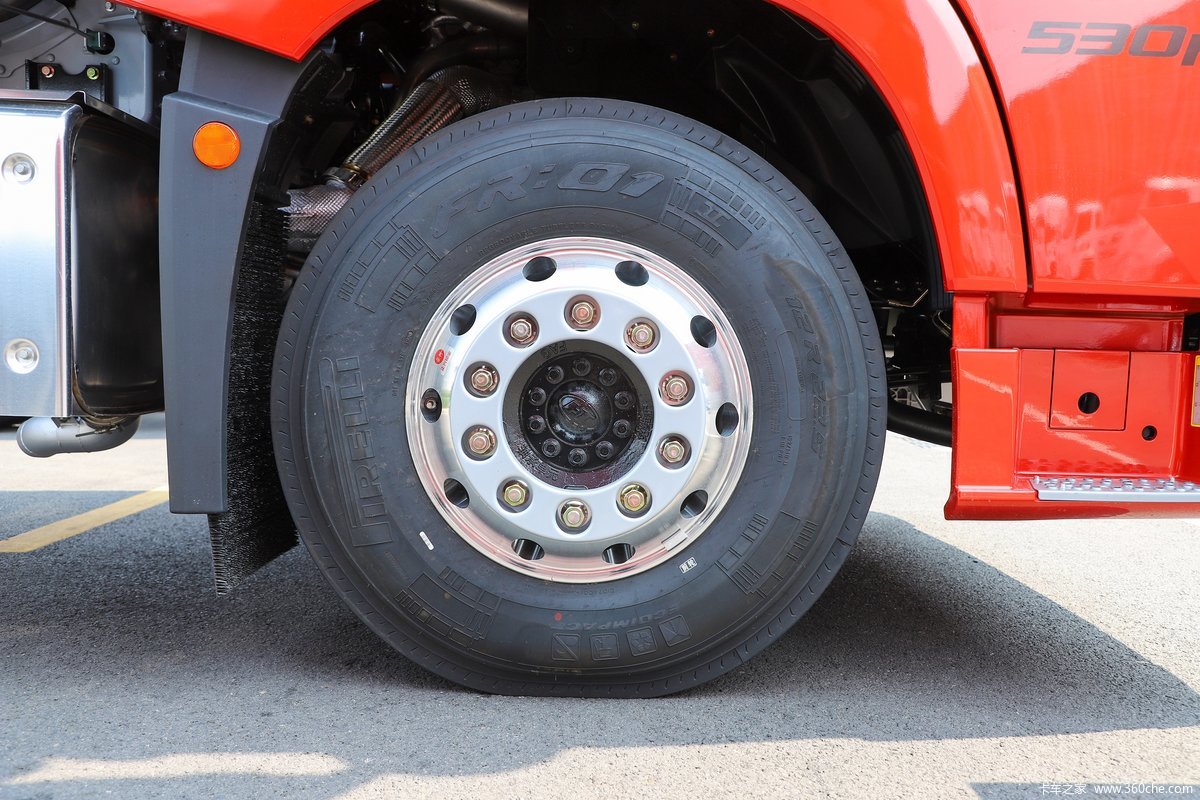 【图】青岛解放 JH6重卡 四季款 530马力 6X4 LNG自动档牵引车(液缓)(CA4259P25K15T1NE6A80)_实拍图片_1688164_卡车之家