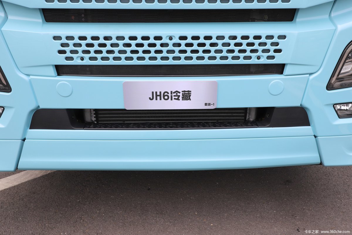 【图】青岛解放 JH6 智尊版 四季款 560马力 8X4 9.5米AMT自动档冷藏车(CA5320XLCP25K2L7T4E6A80)_实拍图片_1688216_卡车之家