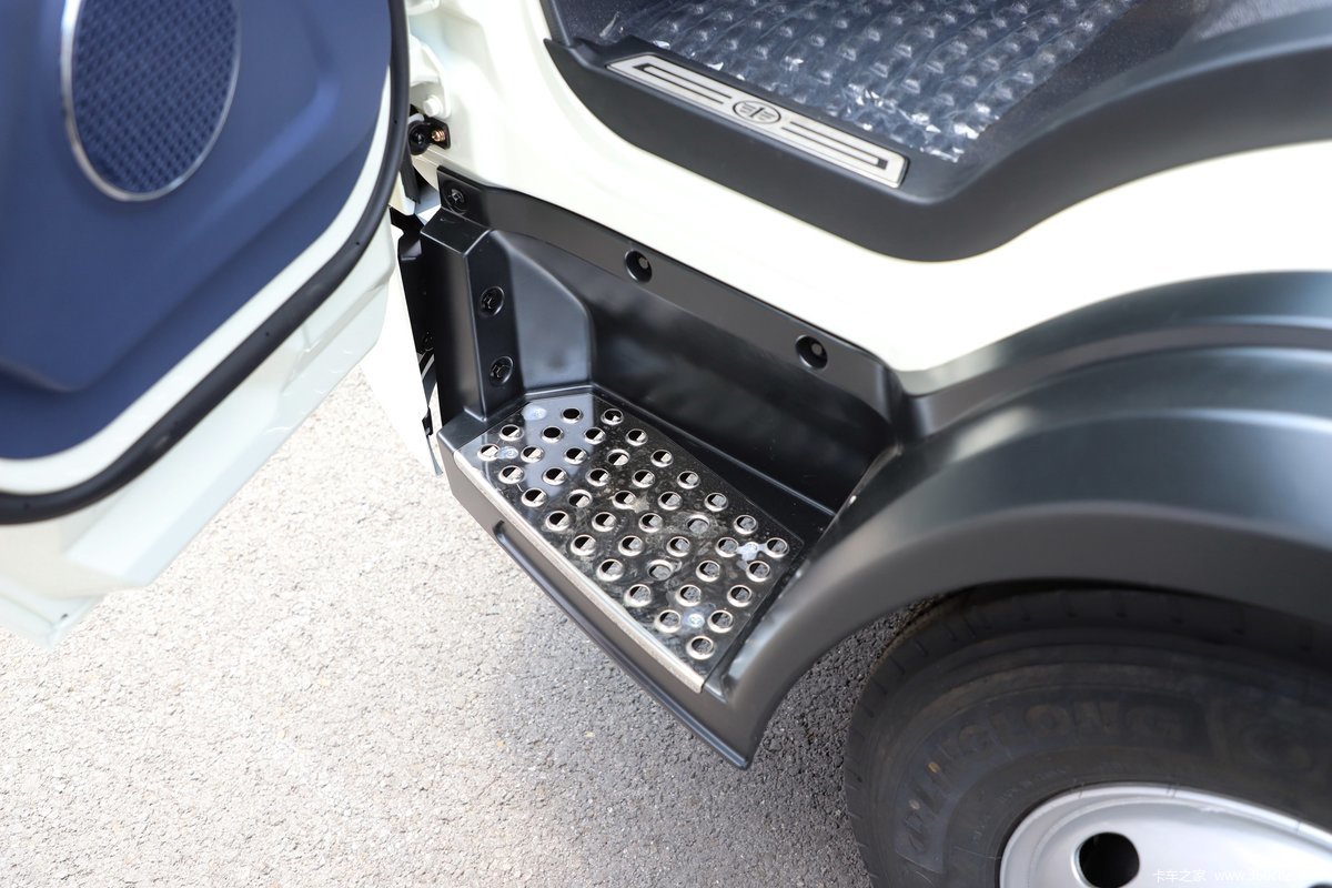 【图】解放 虎6G 4.5T 4.16米单排纯电动厢式轻卡(CA5042XXYP40L1BEVA84)83.96kWh_实拍图片_1688374_卡车之家