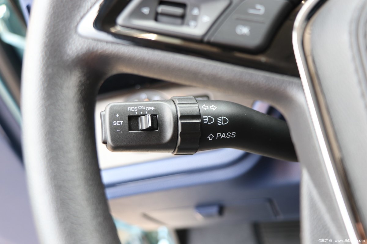 【图】解放 虎6G宽体 200马力 5.4米排半仓栅式载货车(CA5180CCYP40K62L3E6A85)_实拍图片_1689347_卡车之家