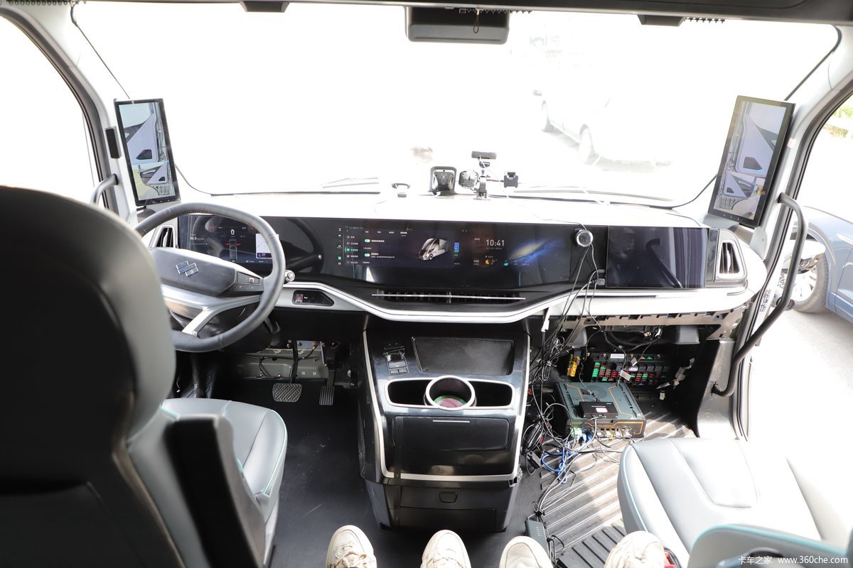 【图】DeepWay 深向星辰 4X2 换电式纯电动牵引汽车(HFC4189SEV01)_实拍图片_1695589_卡车之家