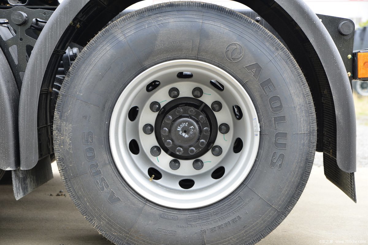 【图】东风商用车 天龙旗舰KX 经典版 560马力 6X4 牵引车(速比3.42)(带液缓)(双油箱)(DFH4250CX7)_实拍图片 ...