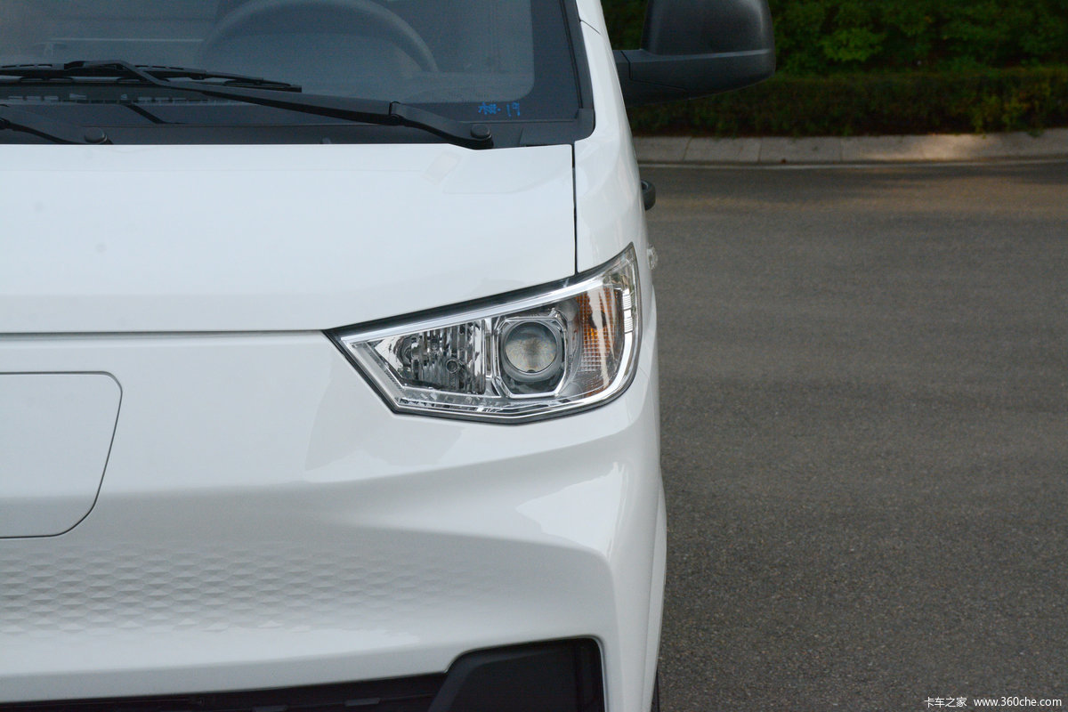 【图】飞碟 U6 2.7T 2座 4.746米纯电动厢式运输车38.64kWh_实拍图片_1706975_卡车之家