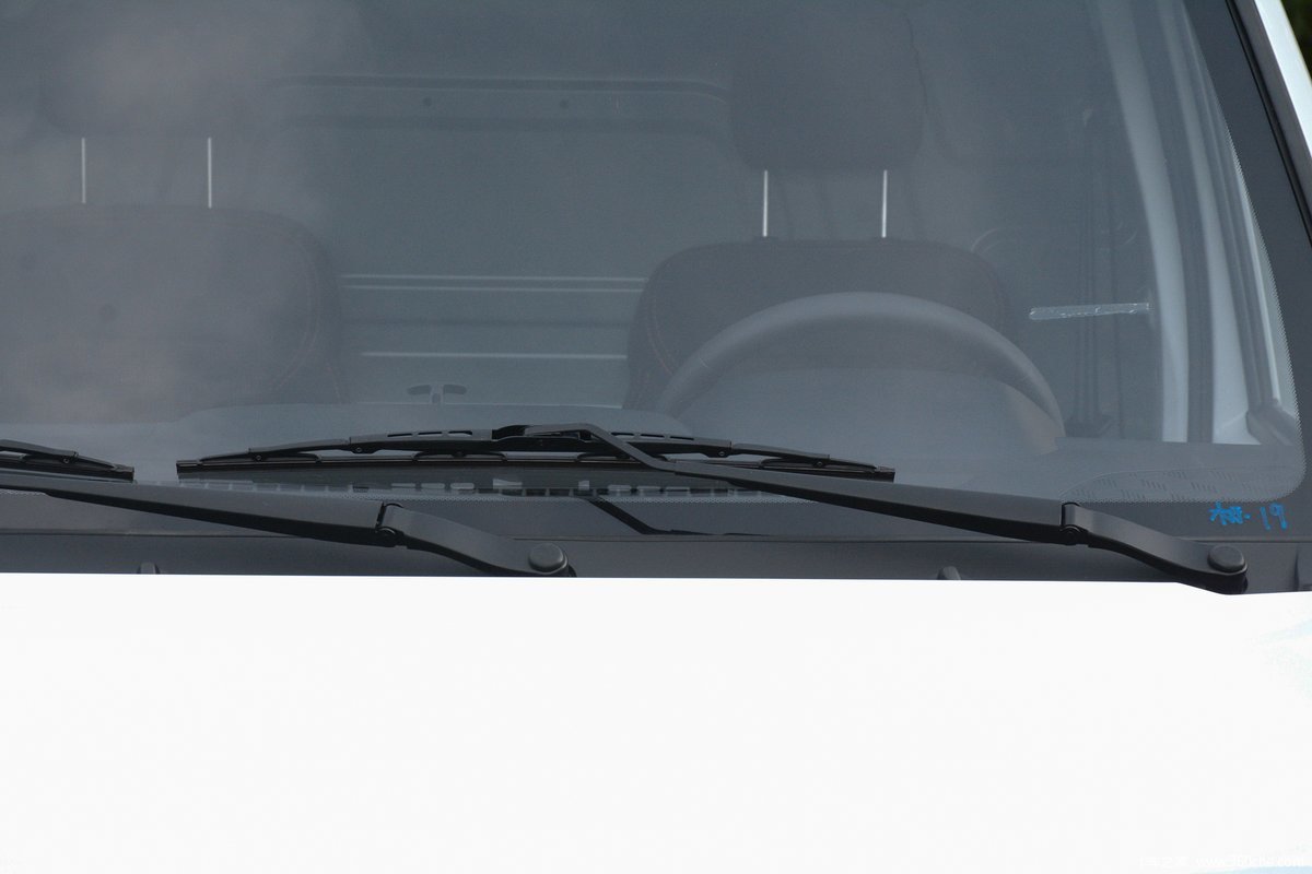 【图】飞碟 U6 2.7T 2座 4.746米纯电动厢式运输车38.64kWh_实拍图片_1706968_卡车之家