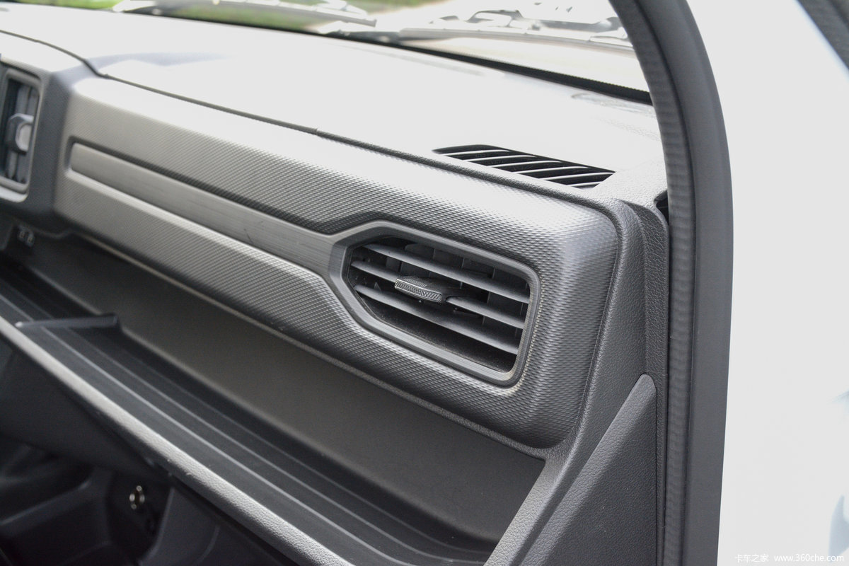 【图】飞碟 U6 2.7T 2座 4.746米纯电动厢式运输车38.64kWh_实拍图片_1706979_卡车之家