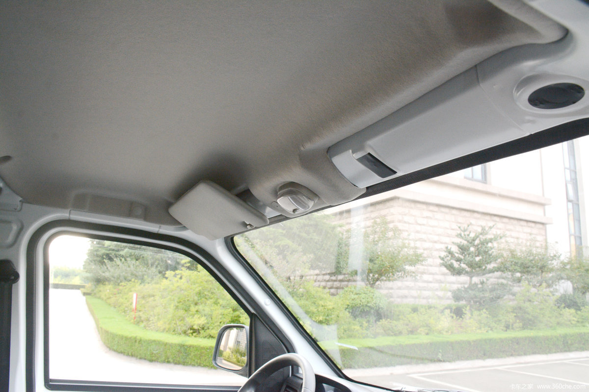 【图】飞碟 U6 2.7T 2座 4.746米纯电动厢式运输车38.64kWh_实拍图片_1706979_卡车之家