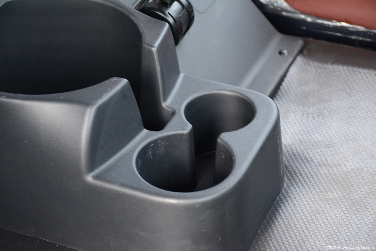 【图】三一工程车辆 31T 8X4 8米电动自卸车(SYM3311ZZX9BEV)423kWh_实拍图片_1708459_卡车之家