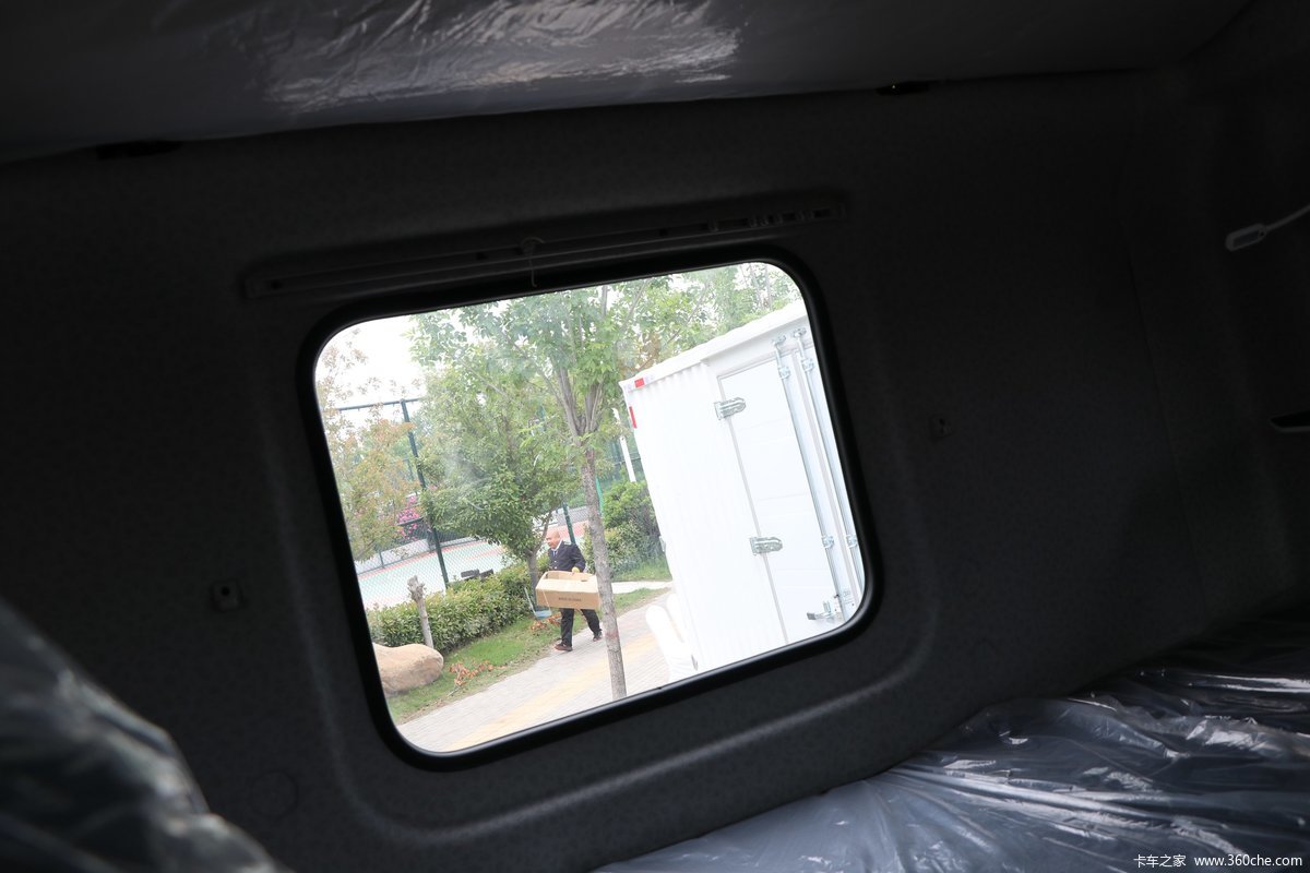 【图】庆铃 五十铃巨咖VC66 520马力 6X4 牵引车(国六)(QL4250KJNH)_实拍图片_1710076_卡车之家