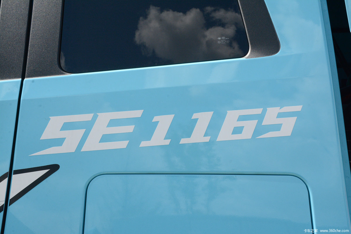 【图】三一重卡 6X4 魔塔1165 纯电动牵引车1165kWh_实拍图片_1711175_卡车之家