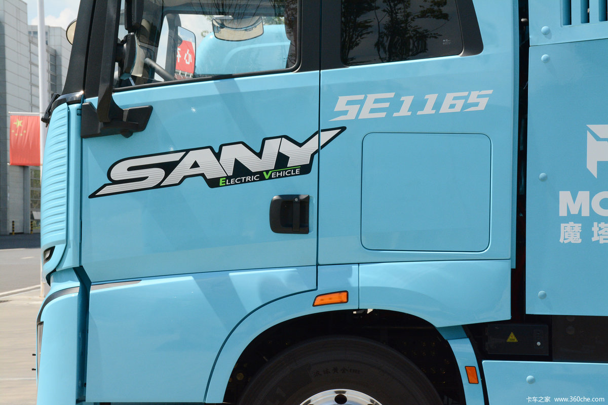 【图】三一重卡 6X4 魔塔1165 纯电动牵引车1165kWh_实拍图片_1711175_卡车之家