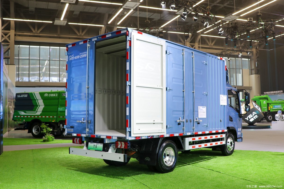 【图】宇通轻卡 T5 4.5T 4.2米单排纯电动厢式轻卡(ZKH5045XXYBEV4)100.46kWh_实拍图片_1711479_卡车之家