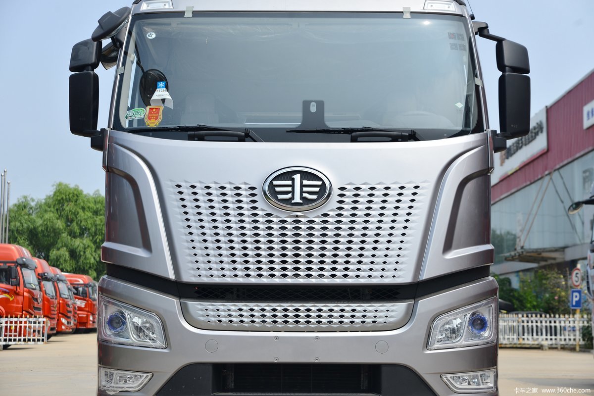 【图】一汽解放 J6E重卡 520马力 4X2 AMT自动档牵引车(CA4180P66K25E6)_实拍图片_1721373_卡车之家