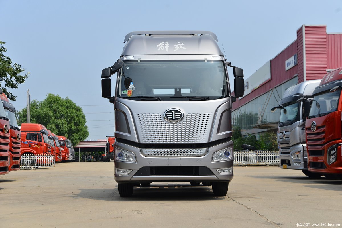 【图】一汽解放 J6E重卡 520马力 4X2 AMT自动档牵引车(CA4180P66K25E6)_实拍图片_1721377_卡车之家